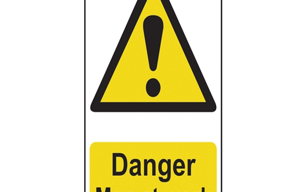 Spectrum Industrial Danger Men at work – PVC (400 x 600mm) – Homefix DIY