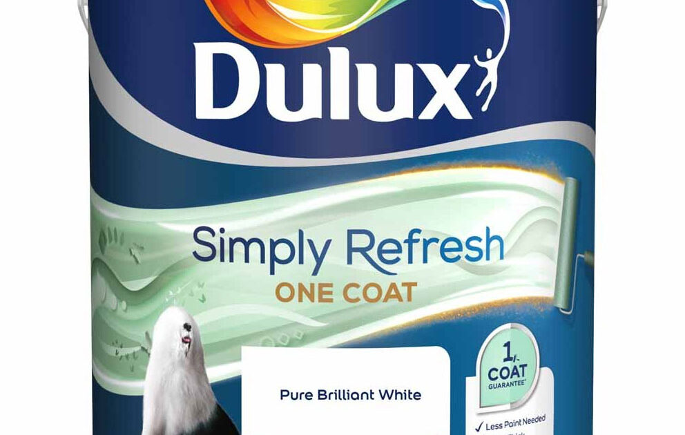 Dulux Simply Refresh One Coat Matt Pure Brilliant White Paint 2.5lt ...