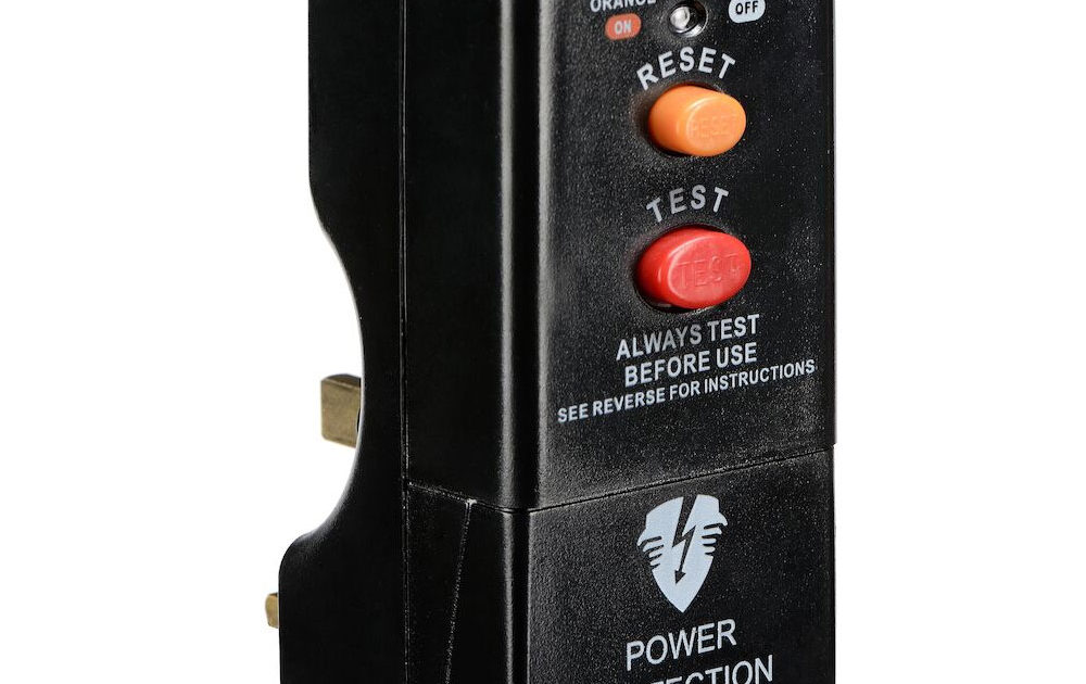 MasterPlug Non Latching RCD Safety Plug – Homefix DIY