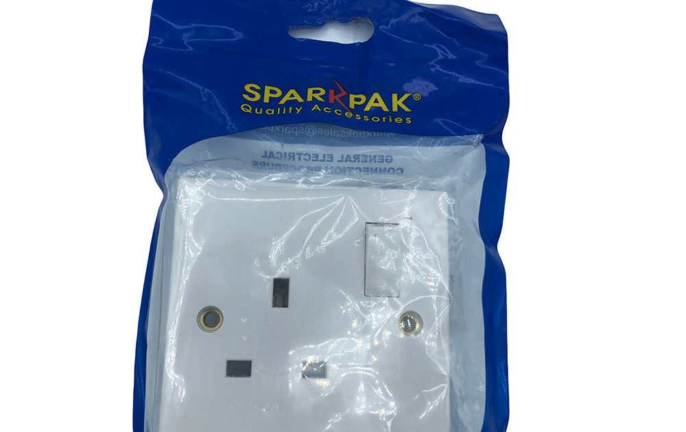 Sparkpak Socket 13A Single White – Homefix DIY