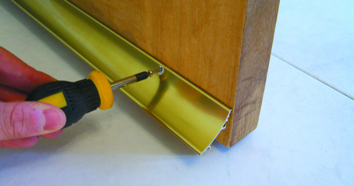 Stormguard Aluminium Rain deflector (L)838mm – Homefix DIY